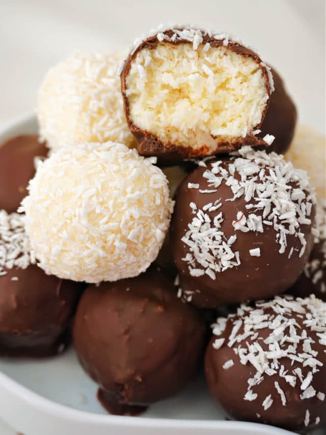 Coconut Balls - My Gorgeous Recipes