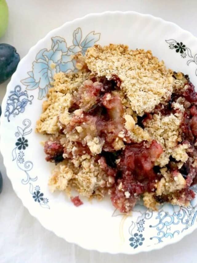 Apricot Crumble - My Gorgeous Recipes