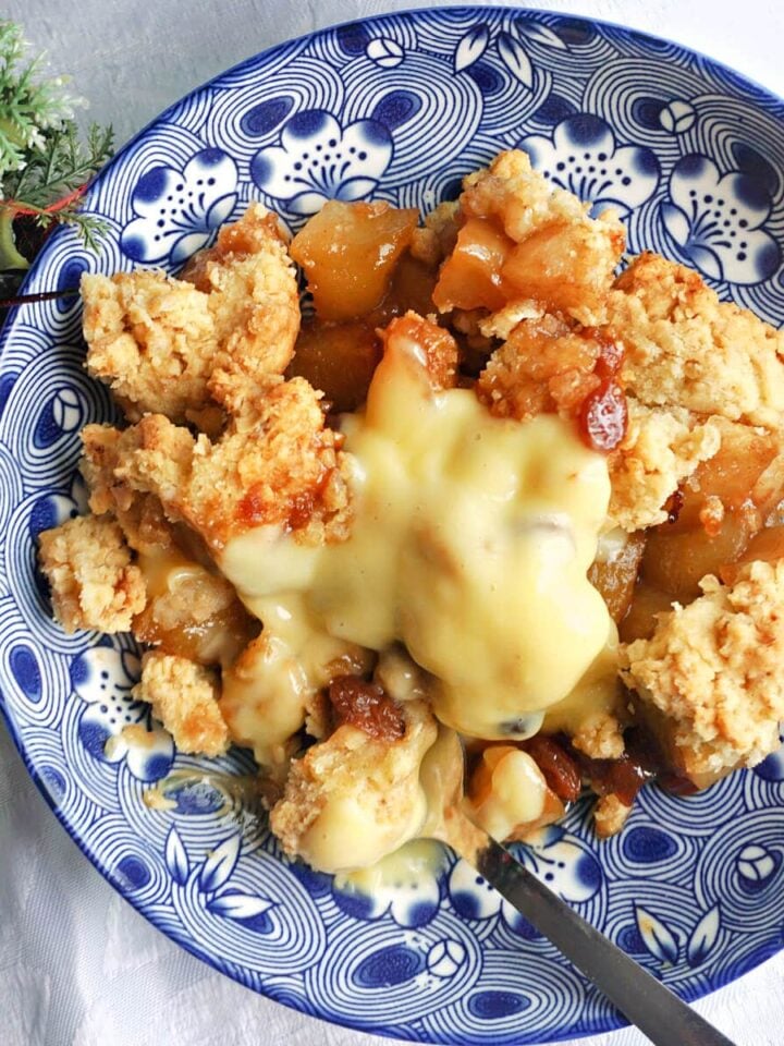 Apple Crumble with Oats - My Gorgeous Recipes