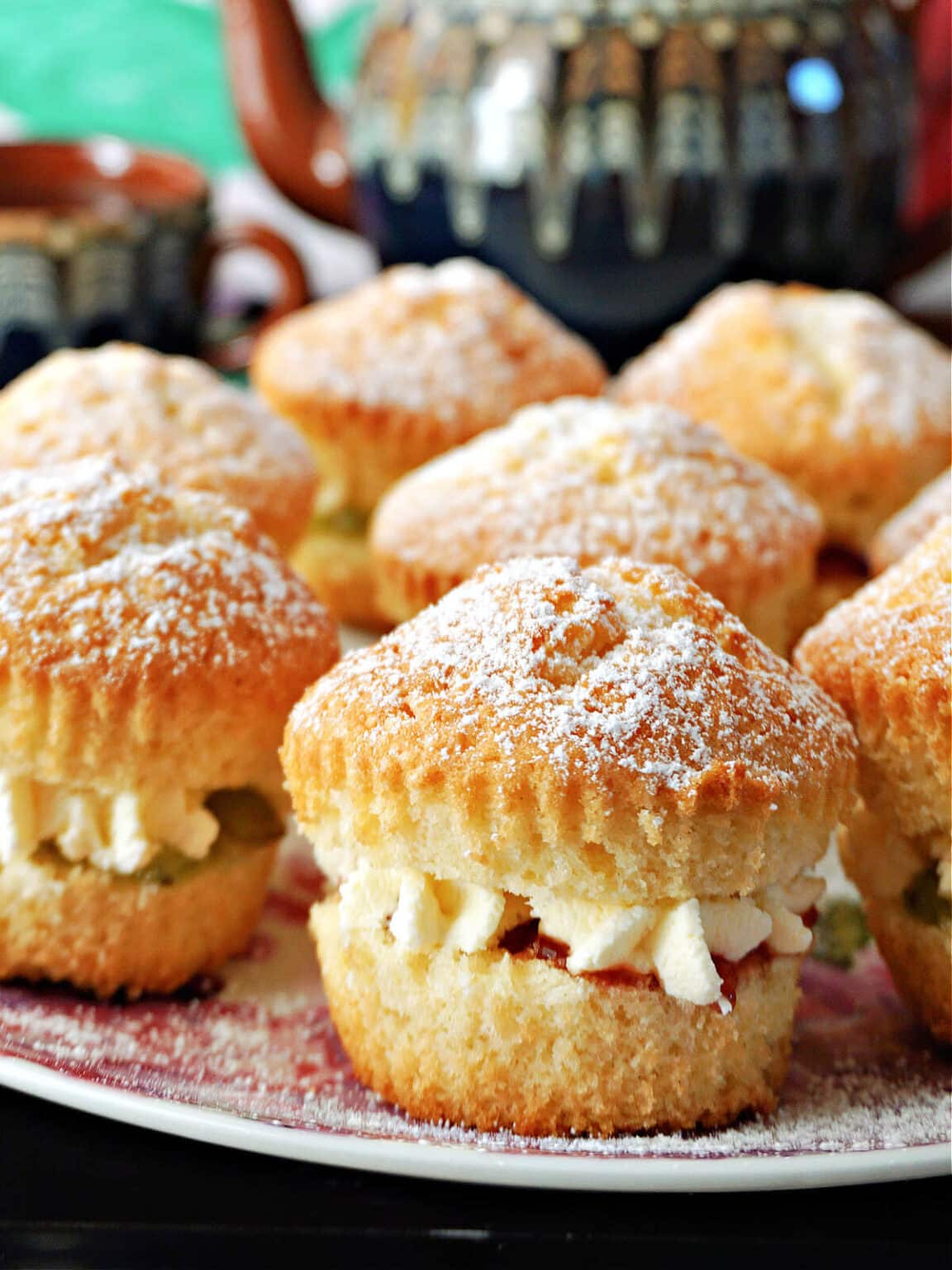 Victoria Sponge Cupcakes - My Gorgeous Recipes
