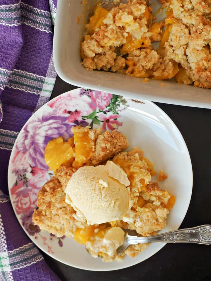 Mango Crumble - My Gorgeous Recipes