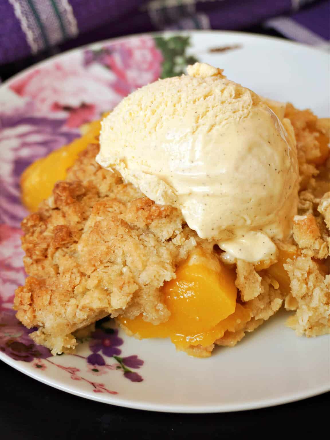 Mango Crumble - My Gorgeous Recipes