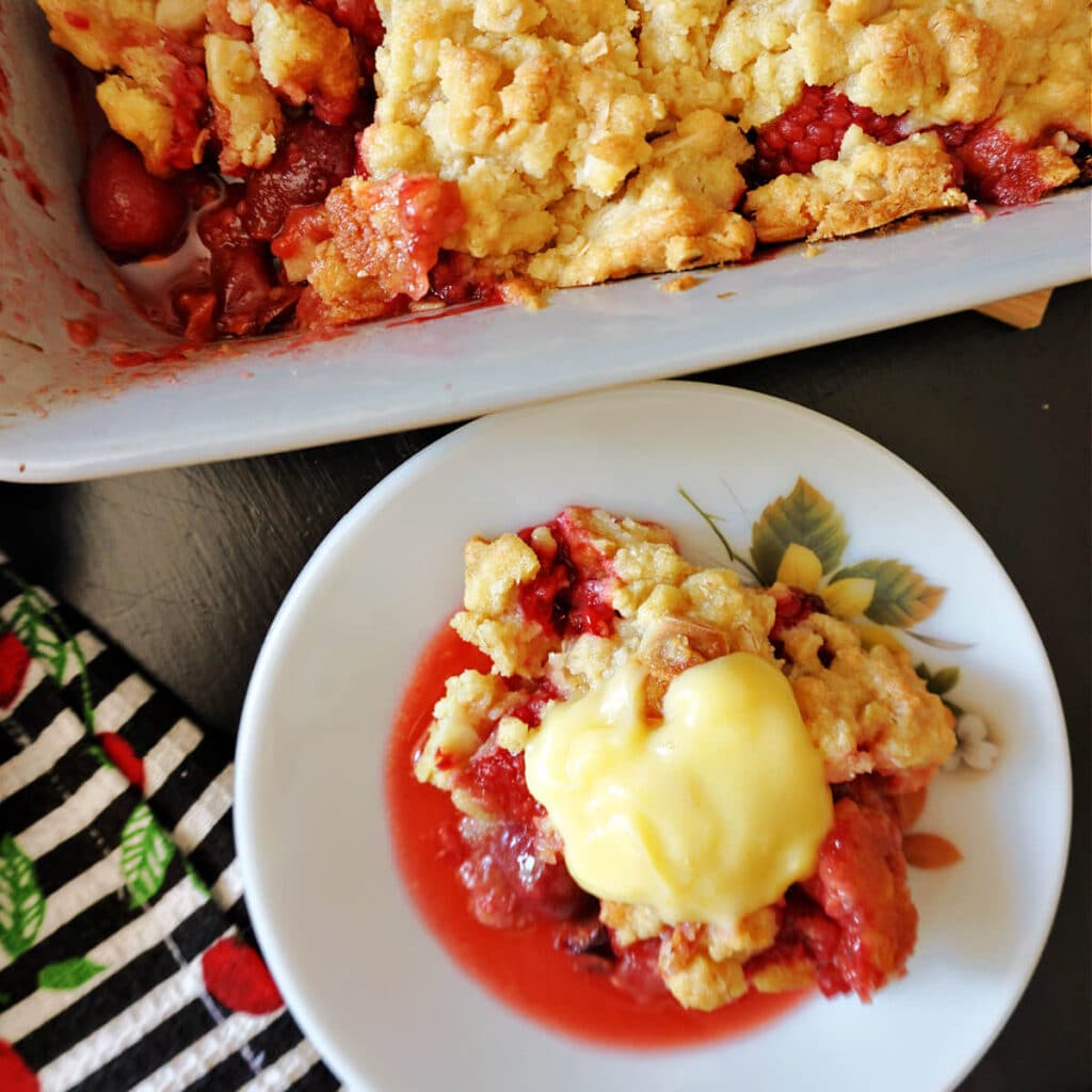 Summer Fruit Crumble - My Gorgeous Recipes