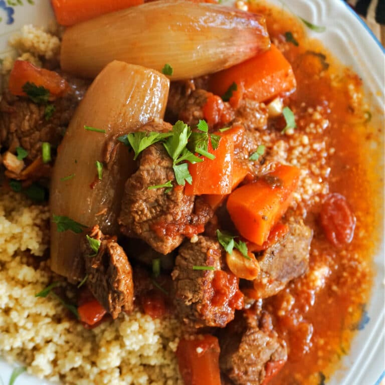 Slow Cooker Beef Stifado - My Gorgeous Recipes