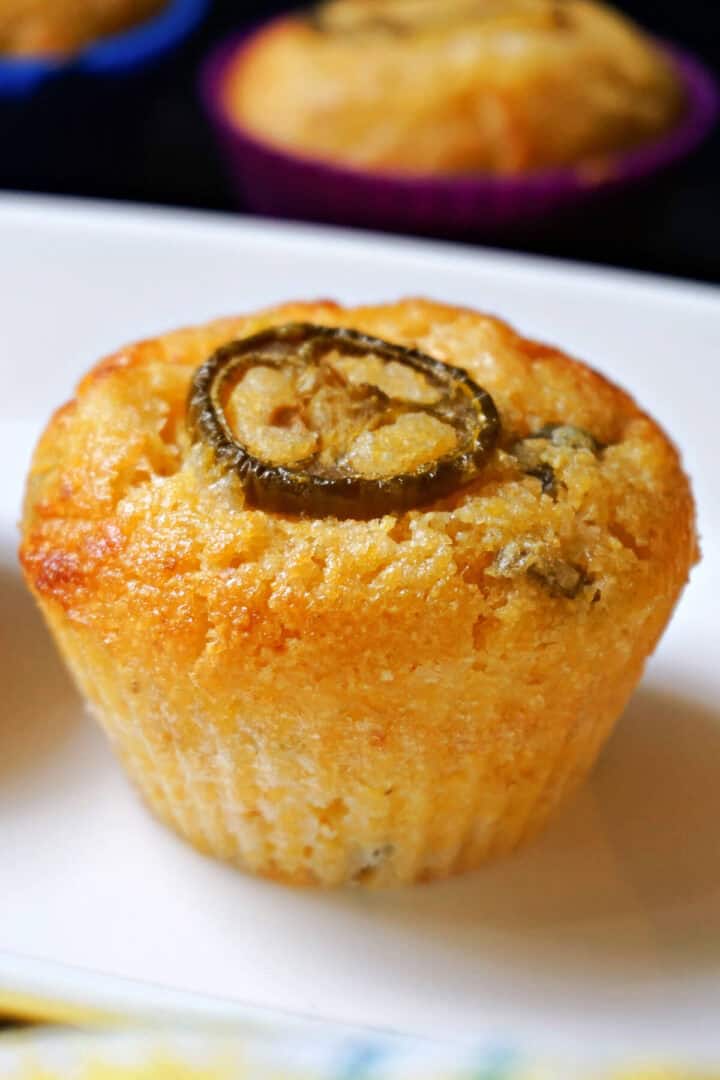 Jalapeno Cheddar Cornbread Muffins - My Gorgeous Recipes