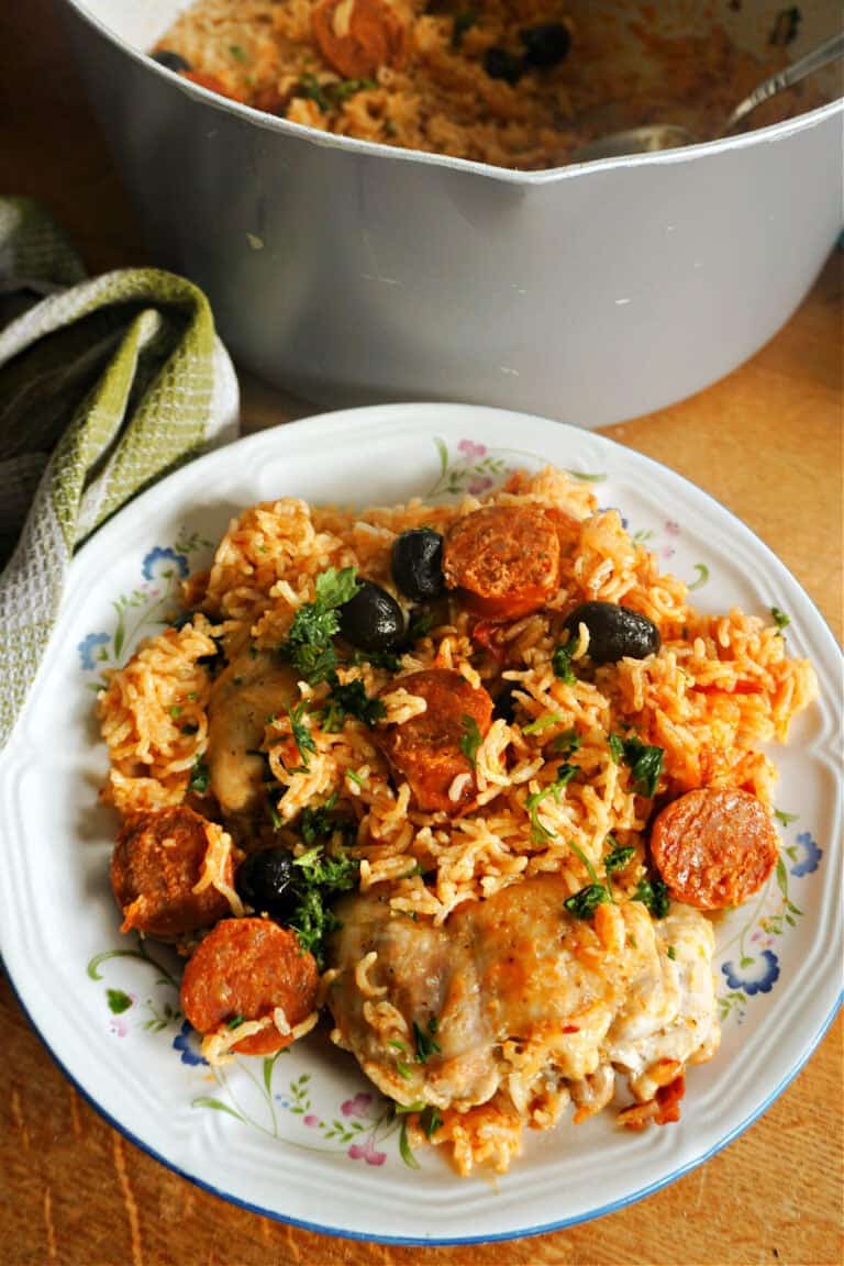 One-Pot Chicken and Chorizo Rice - My Gorgeous Recipes