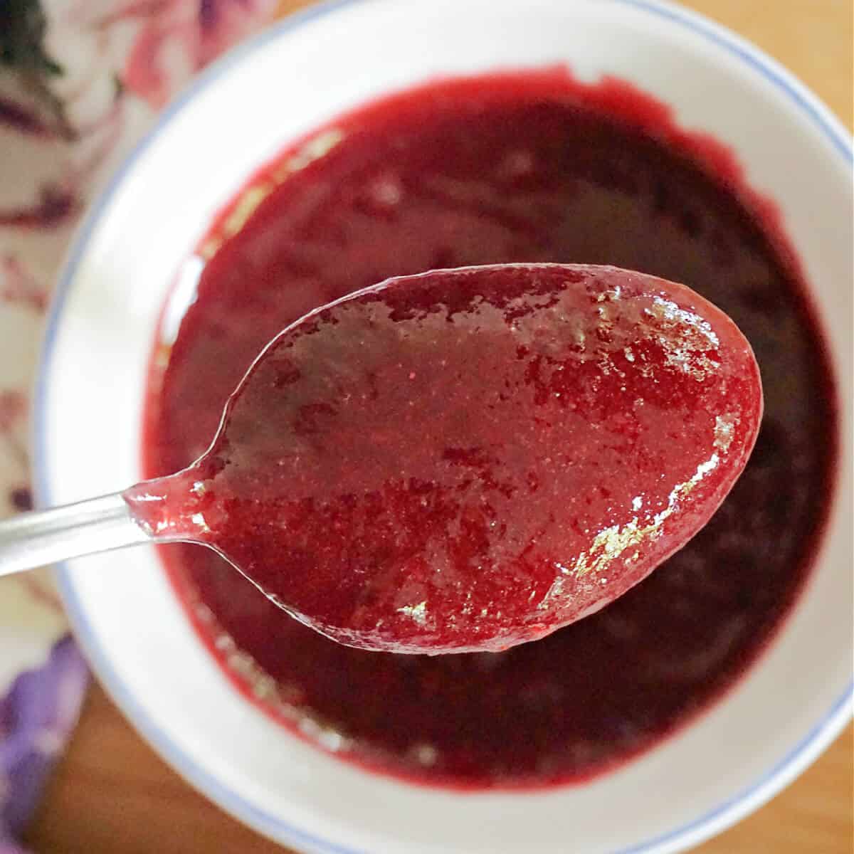 Mixed Berry Jam with Frozen Berries - My Gorgeous Recipes